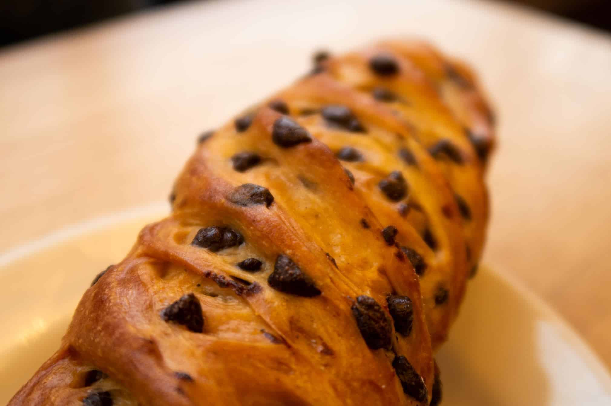 Viennoise aux pépites de chocolat - Boulangerie Louise